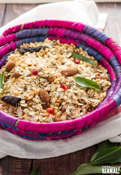 Oats Poha Chivda - Cook With Manali