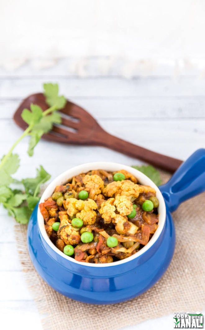 Gobi Matar Masala - Cook With Manali