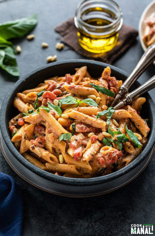 Instant Pot Creamy Tomato Basil Pasta - Cook With Manali